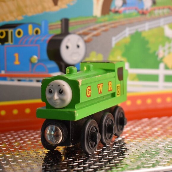Thomas & Friends | Toys | 203 Duck Gwr 8 Thomas The Tank Wooden Railway ...